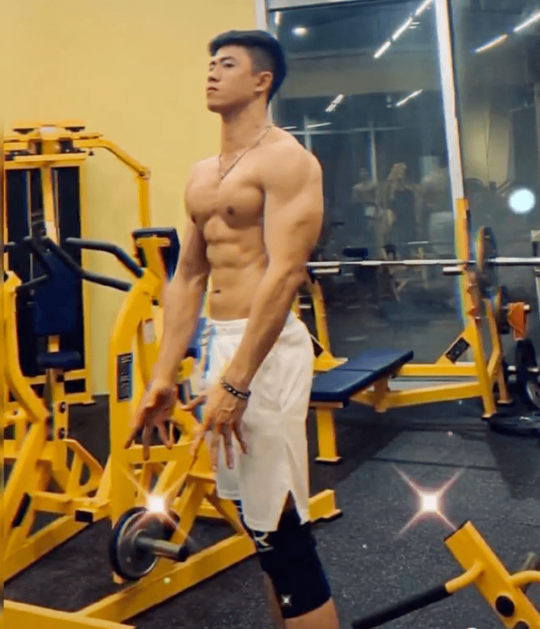 186cm厦门肌肉教练，网友：这不就是理想男友么-搜狐大视野-搜狐新闻