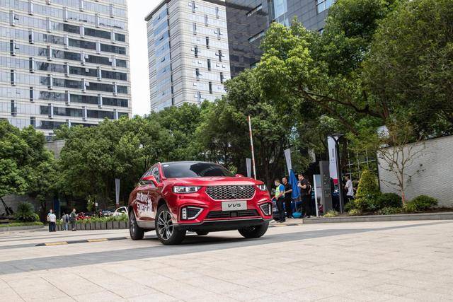 年轻人最佳CP！解析WEY VV5圈粉95后背后的秘密_搜狐汽车_搜狐网