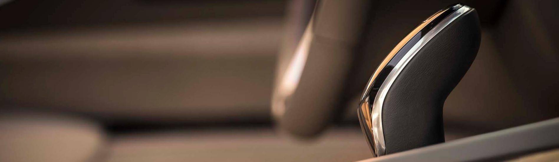 V8+10AT，空悬+36扬声器，它是凯迪拉克最大的SUV_搜狐汽车_搜狐网