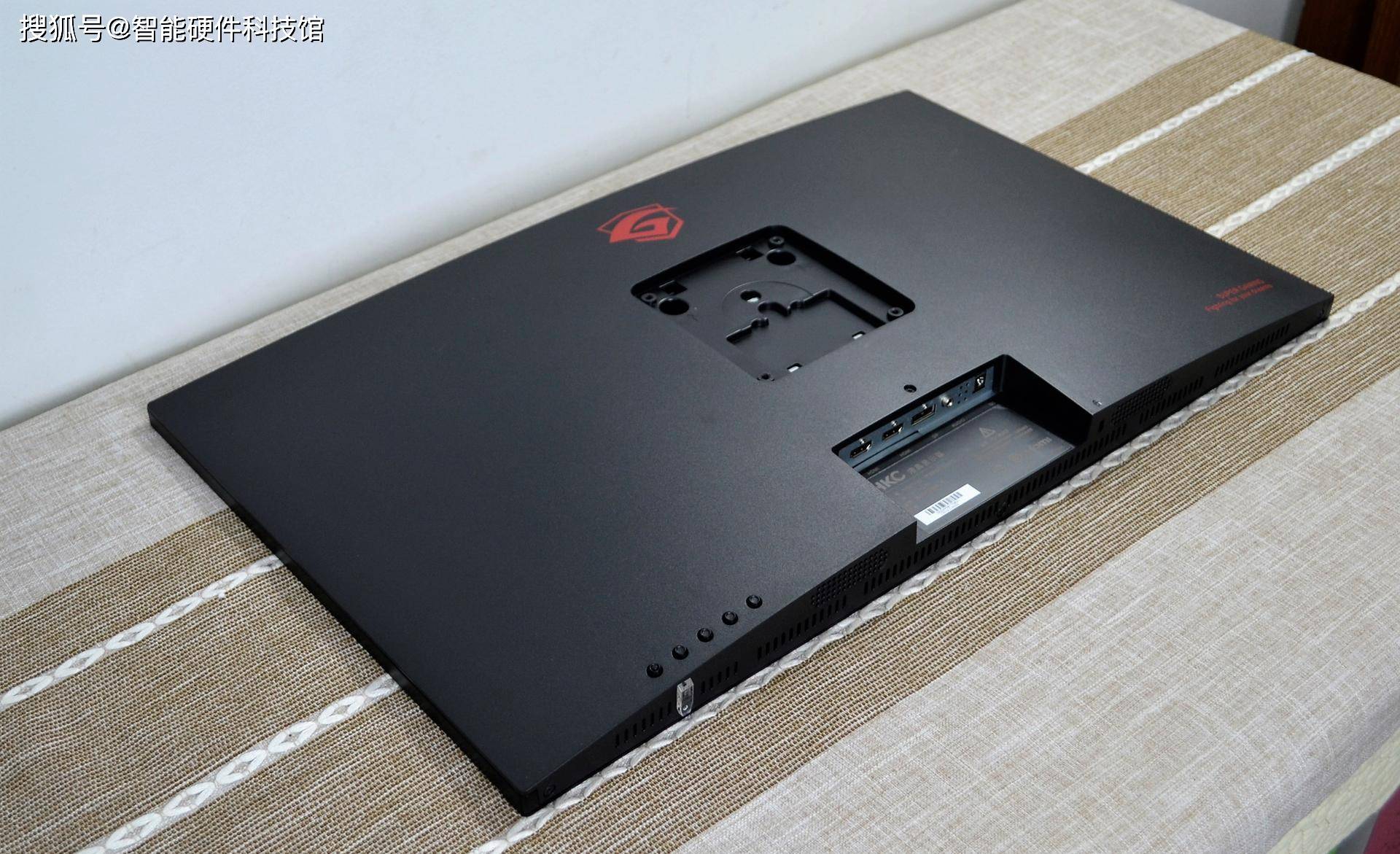 电竞装备升级，入手1台HKC IG27Q显示器，开箱品质感瞬间袭来-搜狐大视野-搜狐新闻