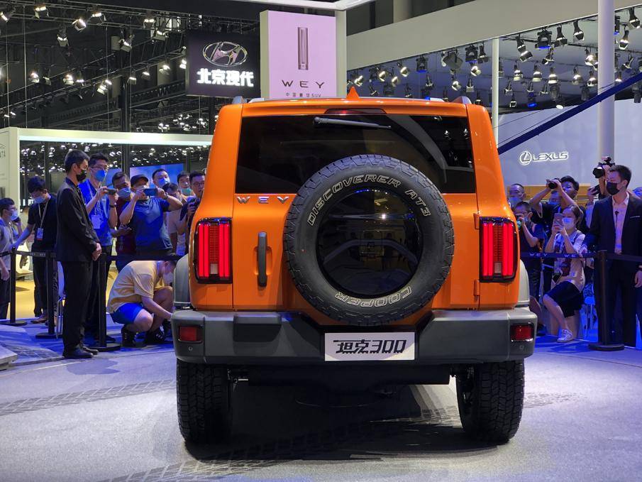 WEY坦克300将于11月20日开启预售 前期推2.0T+8AT,未来推3.0T+9AT_搜狐汽车_搜狐网