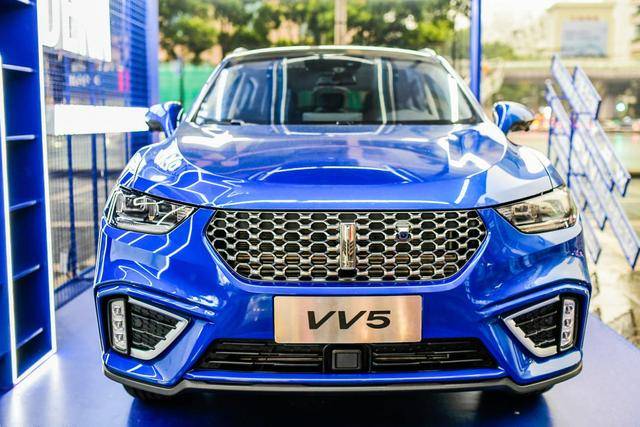 神仙颜值、强劲动力，WEY VV5圈粉95后的秘密在这_搜狐汽车_搜狐网