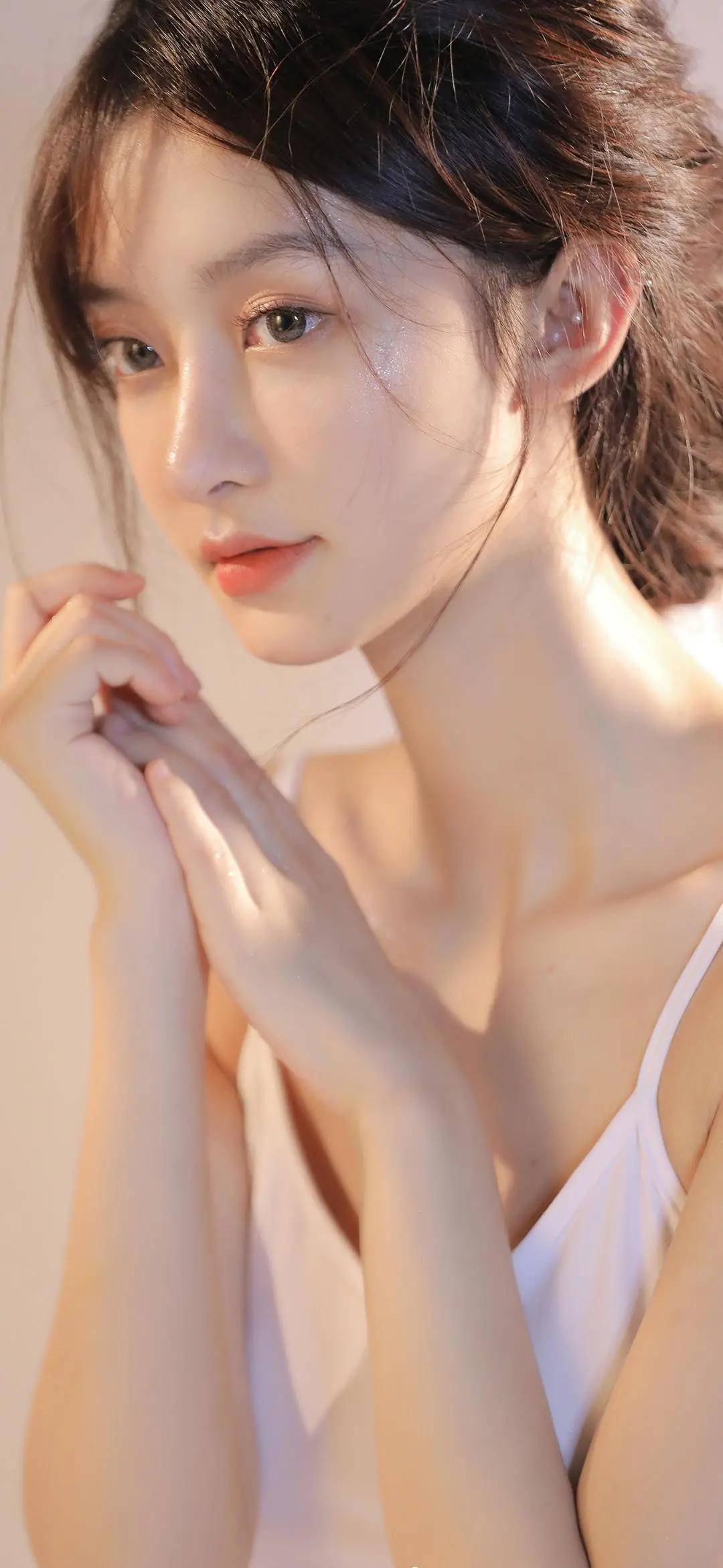 【被窝段子20210108】活着不一定要鲜艳，但一定要有自己的颜色-搜狐大视野-搜狐新闻