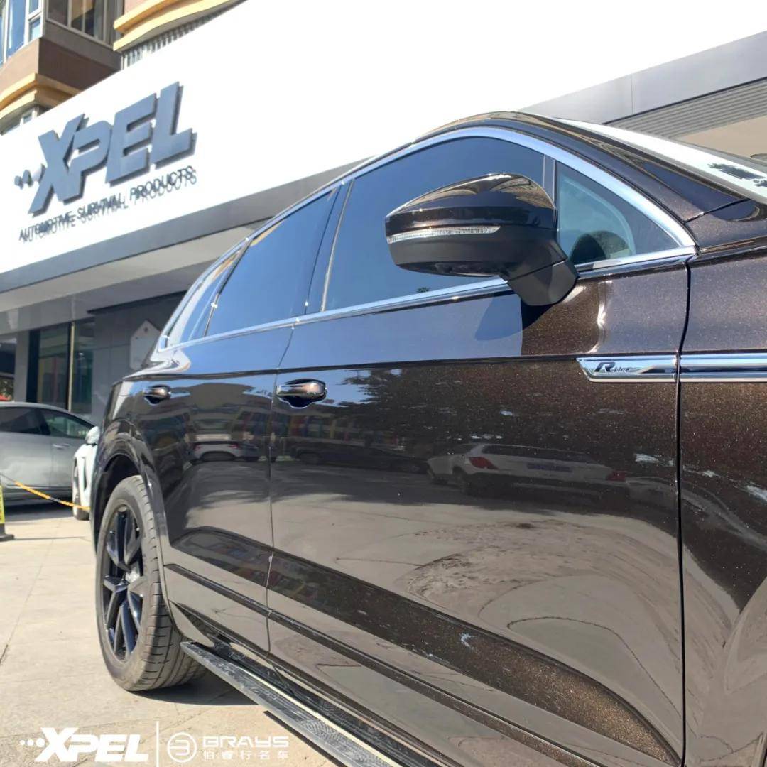 大众途锐 3.0TSI 锐智版 深邃棕 | 装贴XPEL-ARES战神系列隐形车衣保护膜_搜狐汽车_搜狐网
