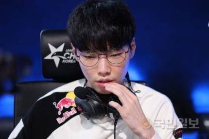 DRX Chovy：Kanavi不想死就来抓我，Deft优点太多说起来嘴巴会痛_选手