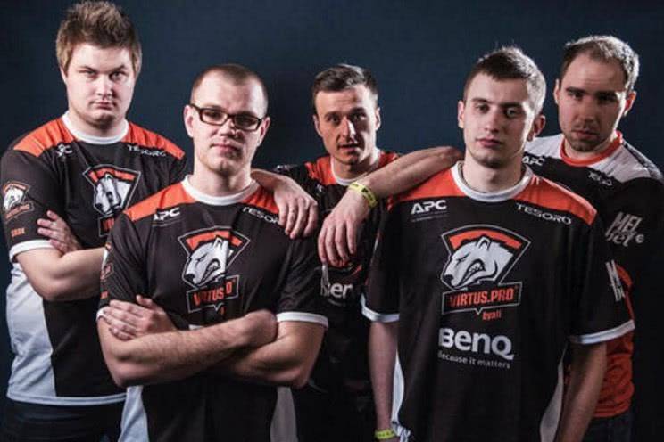 CSGO电竞前线第8期：CNCS的翻版，VP的没落与复兴之路_进行