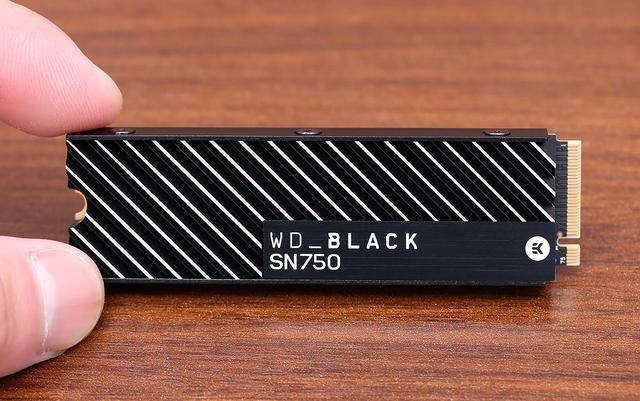 有颜值有速度，WD_BLACK SN750 NVMe SSD EKWB 版 1TB 装机测试_搜狐汽车_搜狐网