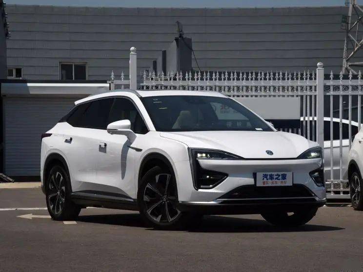 25万左右 威马EX6 Plus 6座版开启预售_搜狐汽车_搜狐网