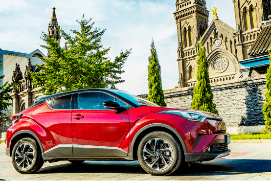 携带TNGA基因 奕泽IZOA助力一汽丰田逐梦SUV市场_搜狐汽车_搜狐网