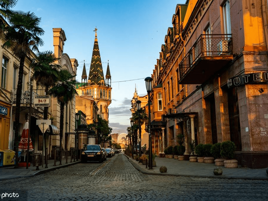 格鲁吉亚城市巴统 著名的疗养圣地-搜狐大视野-搜狐新闻