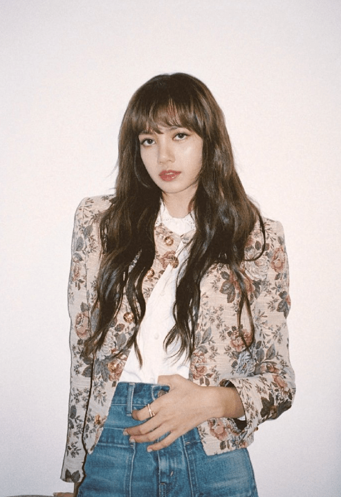 Lisa喜提中国第三个代言，商业价值爆棚，怪不得YG突然开始捧Lisa_part