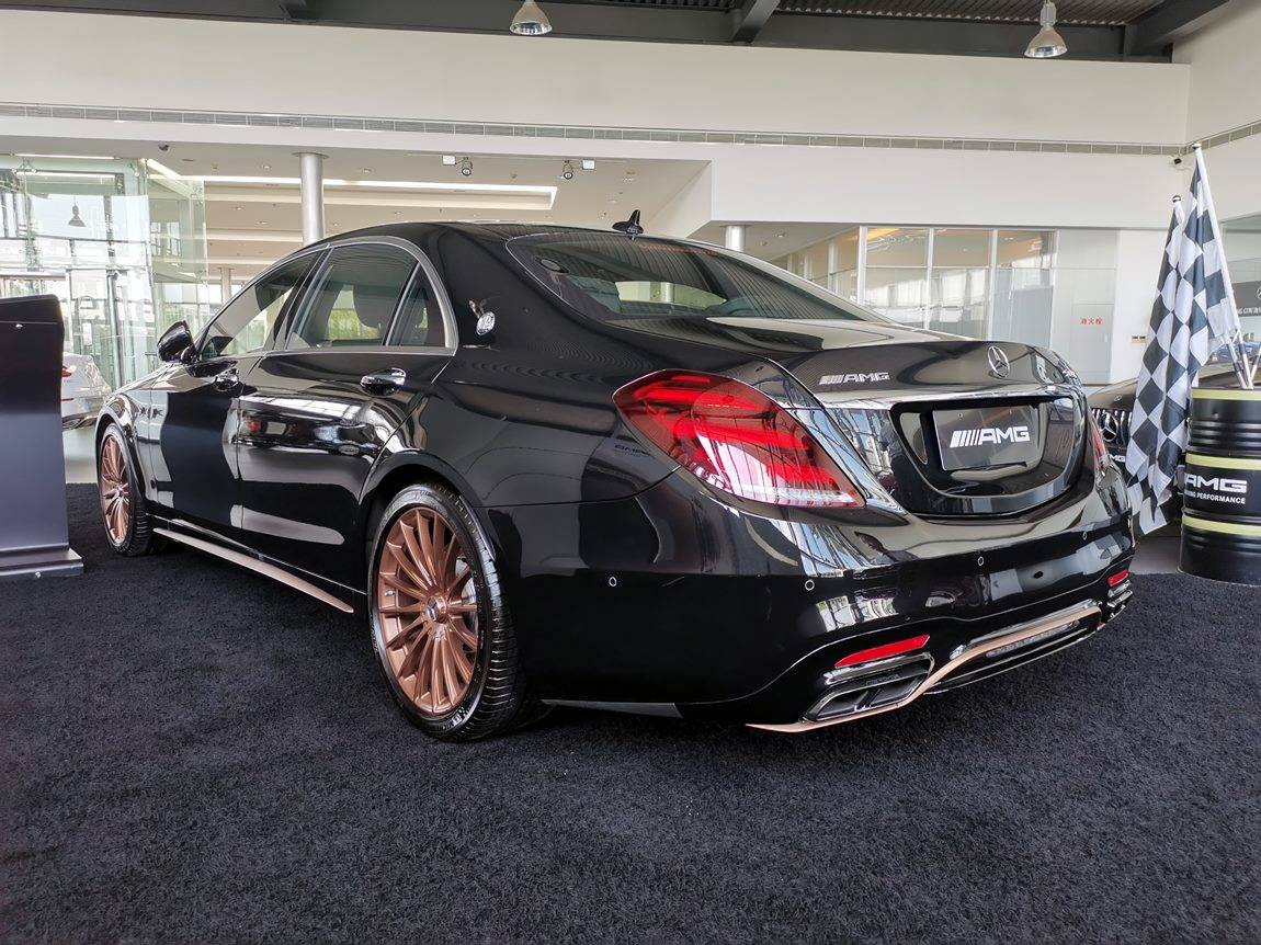 奔驰 S65L AMG 典藏版 黑外/黑内-搜狐大视野-搜狐新闻