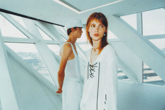 安特卫普六君子之Ann Demeulemeester│死亡式的浪漫美学-搜狐大视野-搜狐新闻