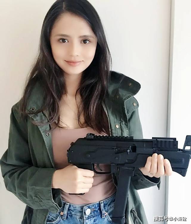 把AK魔改成手枪 还能被法律承认为了利益 欧美军火商也是拼了_mm