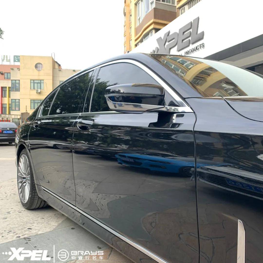 宝马740Li 尊享豪华套装 宝石青 | 装贴XPEL-ARES 战神系列隐形车衣保护膜_搜狐汽车_搜狐网