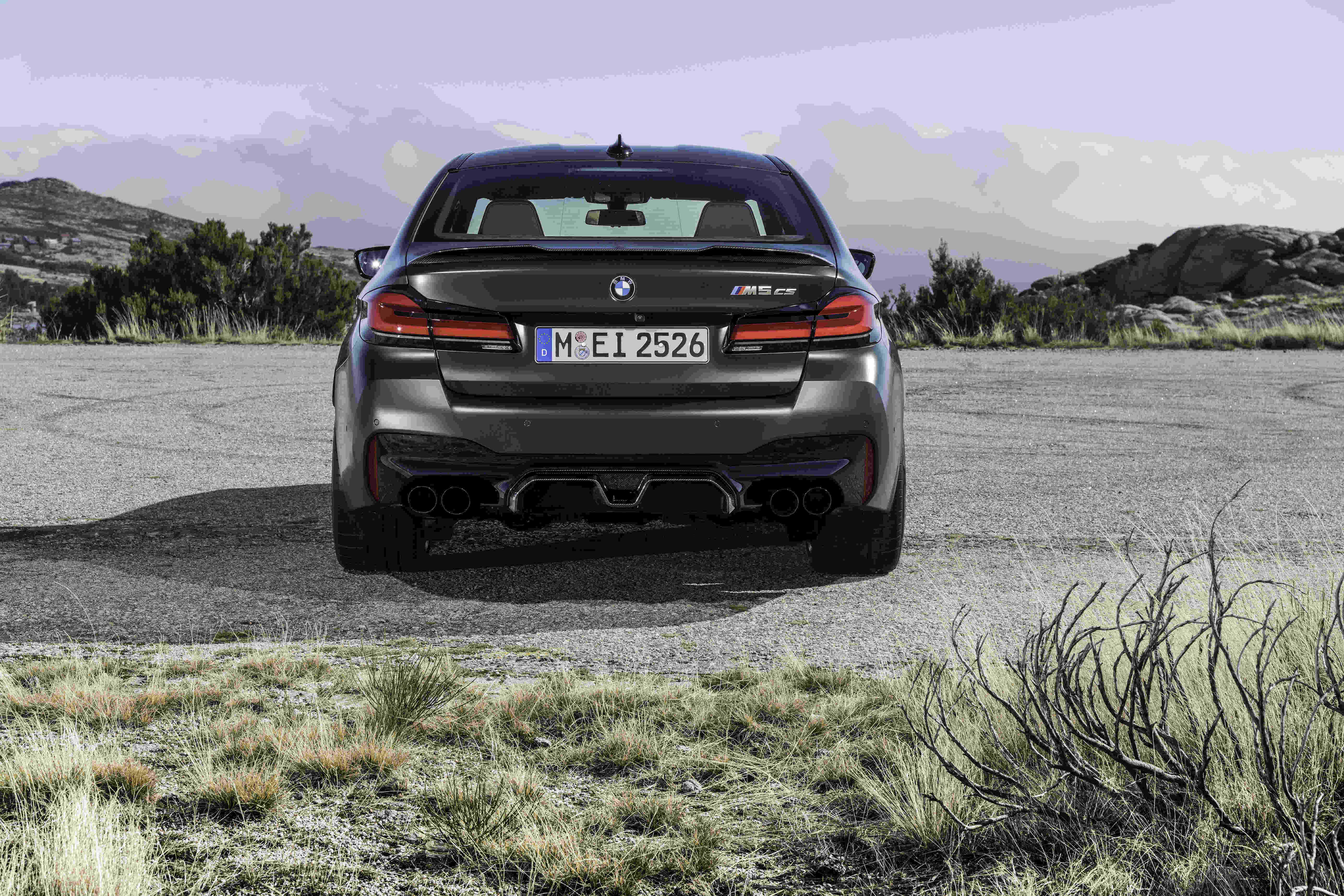 宝马M家族的最高阶梯——全新宝马M5CS正式发布_搜狐汽车_搜狐网