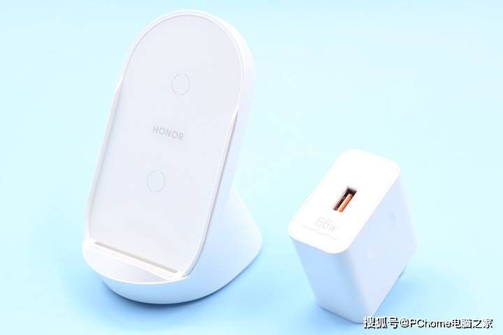 散热好效率高 荣耀V40 50W无线超级快充体验_充电