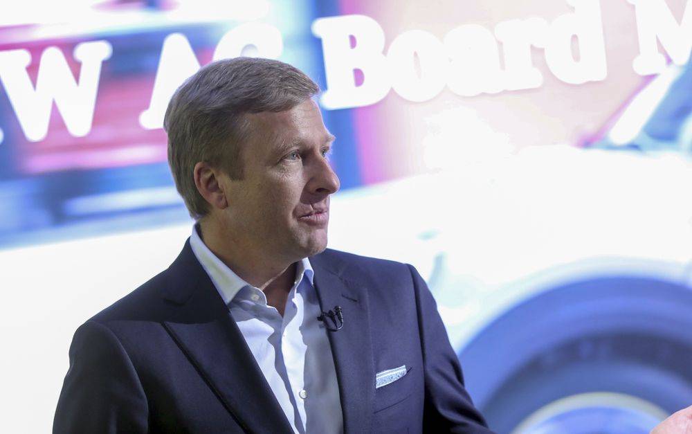 宝马CEO齐普策：特斯拉要维持高速发展并不容易_搜狐汽车_搜狐网