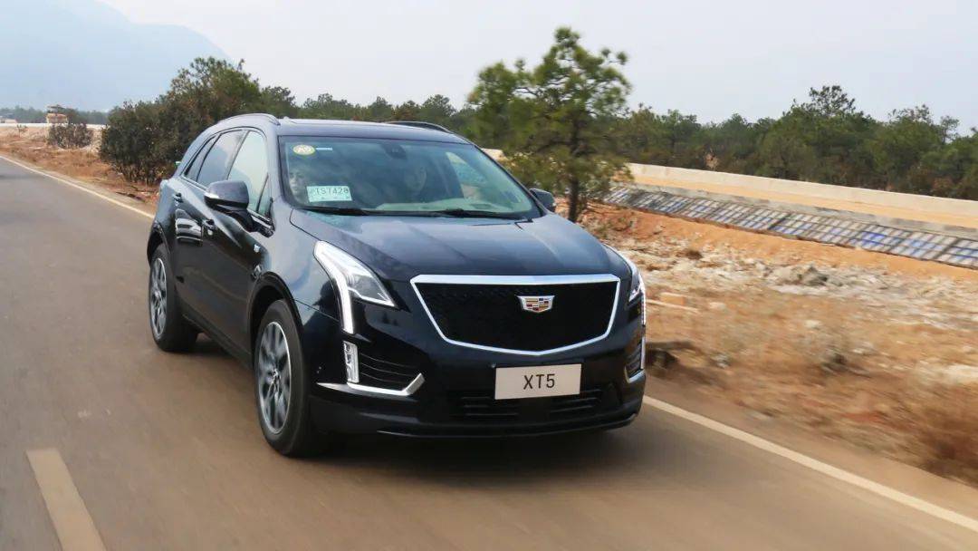 为驾驶增添一份色彩——试驾凯迪拉克XT5、XT6 48V轻混_搜狐汽车_搜狐网