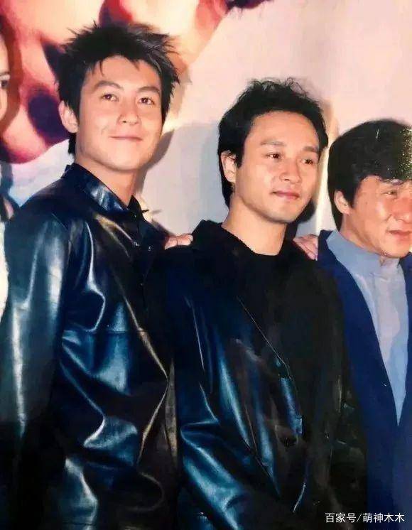 泪目！张国荣逝世18周年，这些经典同框再也不会有了_荣迷