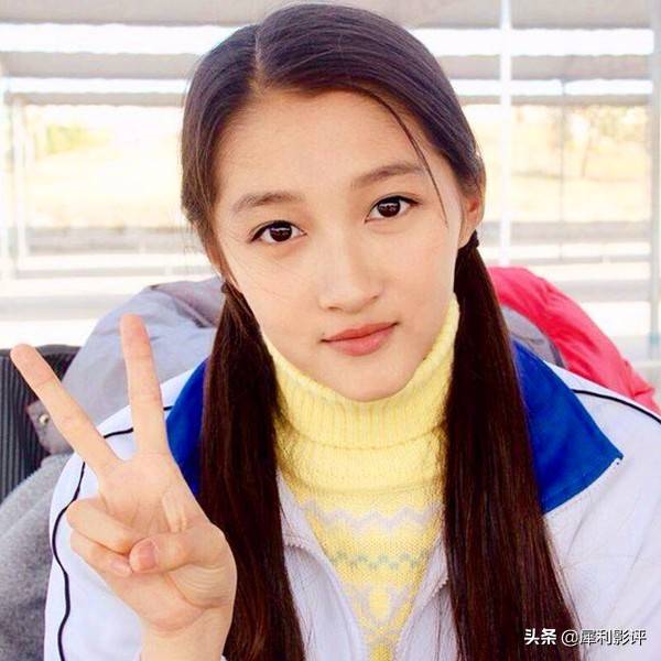 “京圈格格”关晓彤,让鹿晗放弃半壁江山的女人 时候