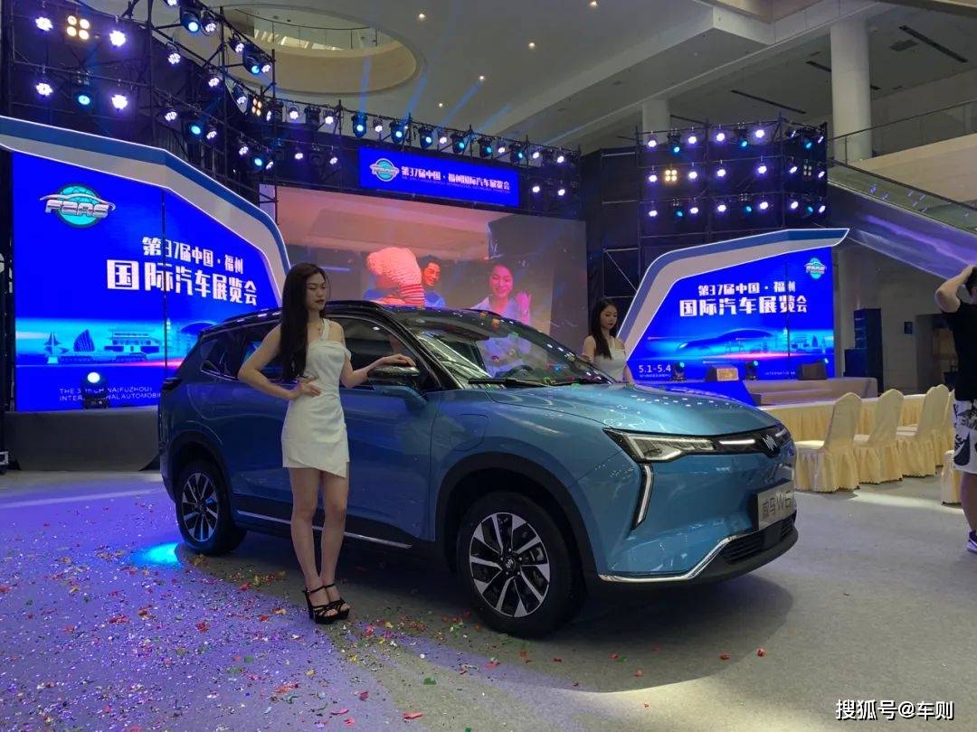 26万元能拿下L4级自动驾驶车！疯狂新势力，威马W6福州上市_搜狐汽车_搜狐网