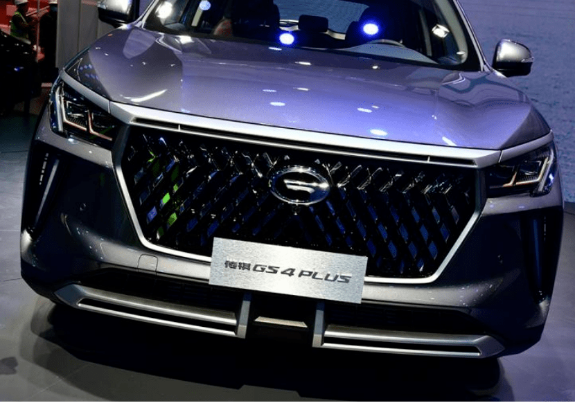 更大/搭2.0T+丰田THS混动 广汽传祺全新GS8曝光_搜狐汽车_搜狐网