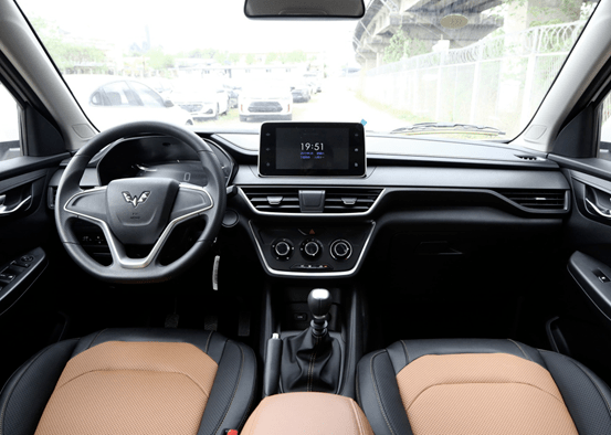 风光S560、宏光S3、欧尚X70A，6万级紧凑SUV选谁？_搜狐汽车_搜狐网