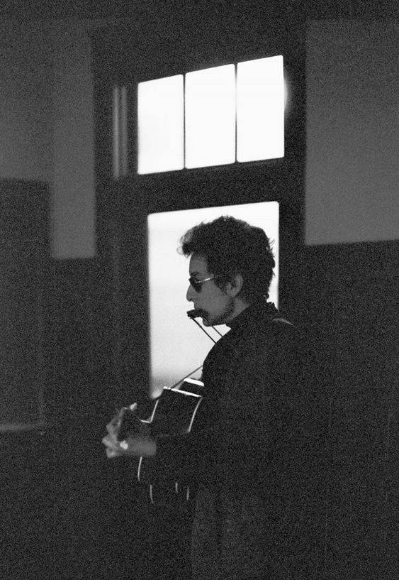 Bob Dylan的80岁，答案依旧飘散在风中_Don