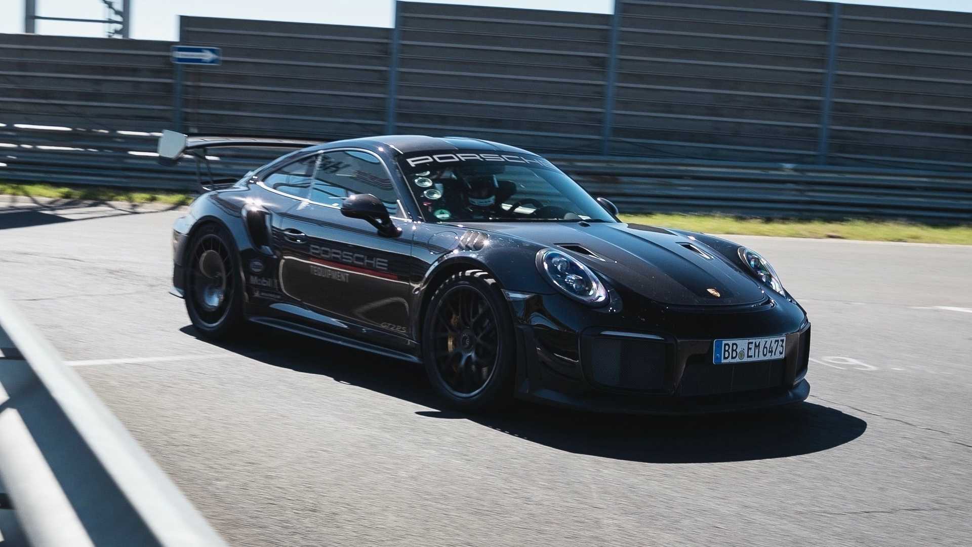 击败奔驰 保时捷911 GT2RS刷新纽北赛道单圈记录_搜狐汽车_搜狐网