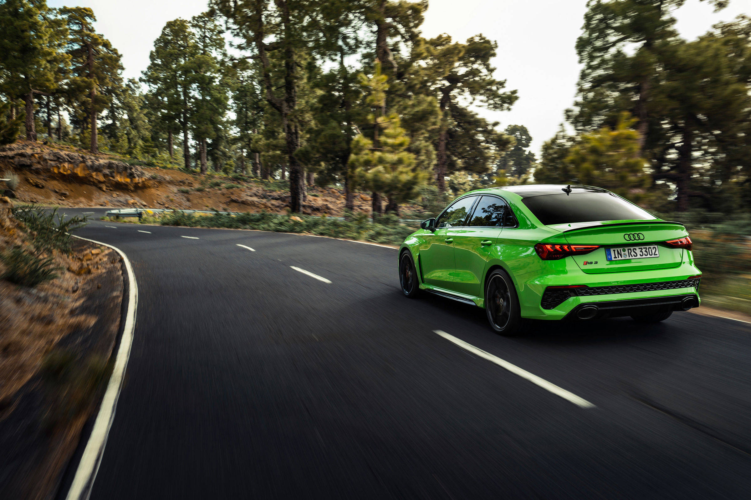 全新奥迪RS3实车亮相，2.5T+RS扭矩分配器，零百加速3.8秒_搜狐汽车_搜狐网