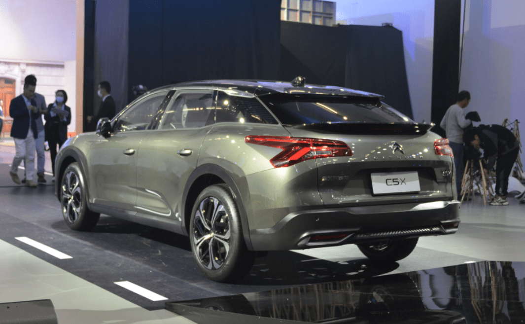 预售14.37万起，B级车！“杀疯了”的凡尔赛C5X哪款最超值_搜狐汽车_搜狐网