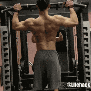 国产27岁巨无霸撩走00后长腿小女友，网友：野兽与美女-搜狐大视野-搜狐新闻