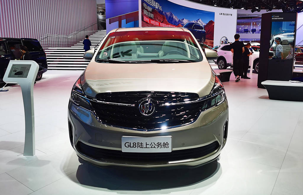 2021成都车展：2022款别克GL8陆上公务舱首发，搭载48V轻混系统_搜狐汽车_搜狐网