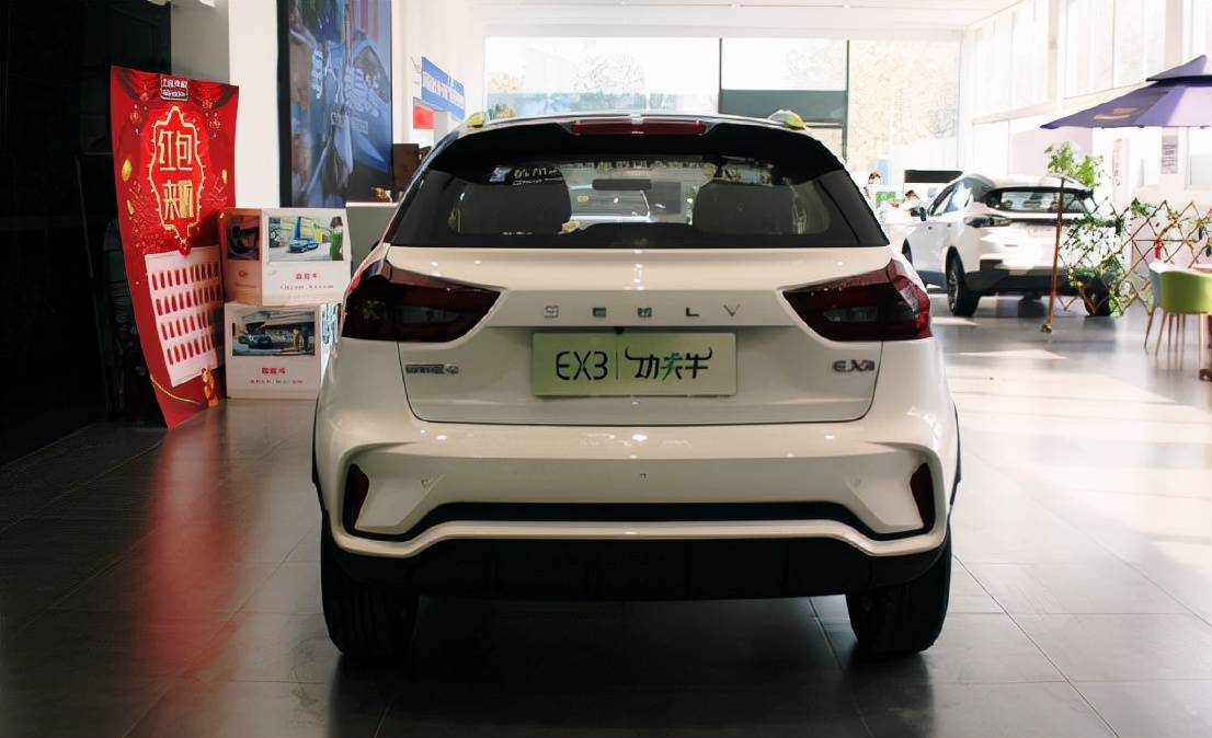 预售5.97万元 续航322km 几何EX3 功夫牛是否具有爆款要素？_搜狐汽车_搜狐网