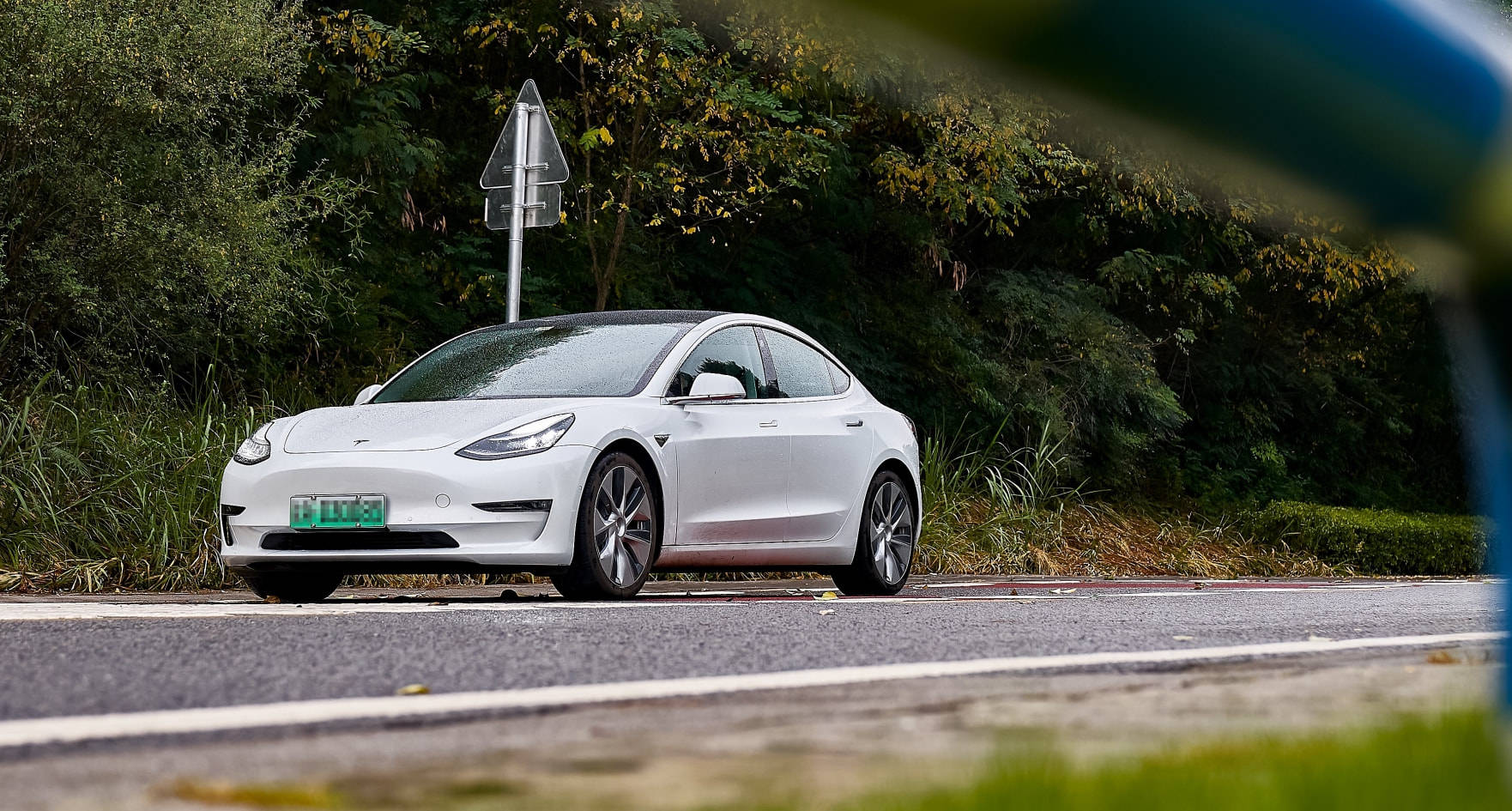 小鹏P5对比特斯拉Model3，准车主竟然相中它_搜狐汽车_搜狐网