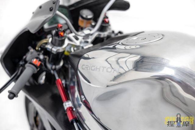 Crighton CR700W 对转子发动机的坚持 对诺顿 RCW588 精神致敬 仅售25台_搜狐汽车_搜狐网