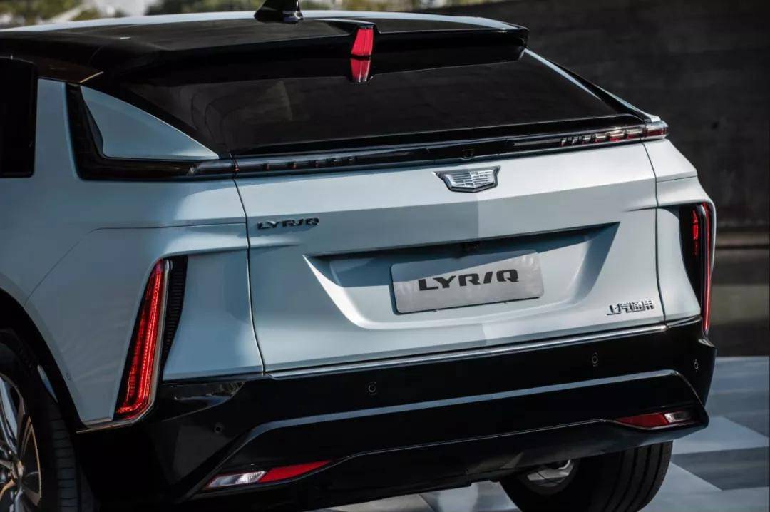 教BBA做人，凯迪拉克LYRIQ开启预售_搜狐汽车_搜狐网