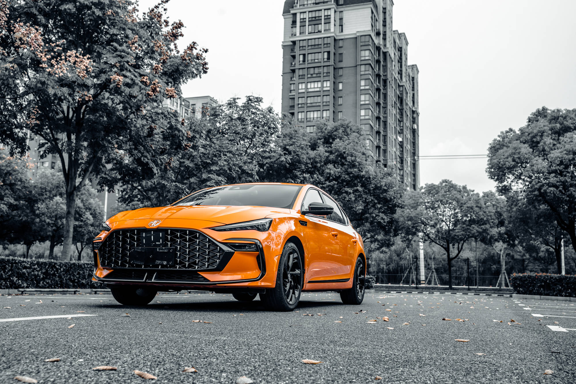 弹车测评：名爵MG6 Pro，有真声浪的鬼火少年能做到表里如一吗？_搜狐汽车_搜狐网