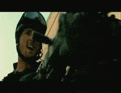 射速每分钟1200发的MG42放到现在仍不落后？这个说法是真的么？_机枪_步兵班_枪管