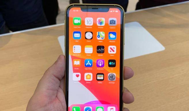 从5499跌至4399，苹果11价格升升降降，网友：真香_iPhone_手机_支持