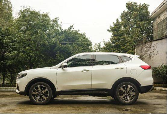 哈弗H6和荣威RX5 PLUS怎么选，听听老司机怎么说？_搜狐汽车_搜狐网