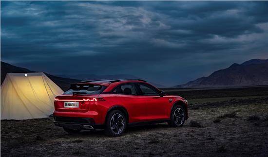 奔腾B70S新国潮轿跑SUV搭载了领先同级的2.0T+6AT黄金动力组合_搜狐汽车_搜狐网