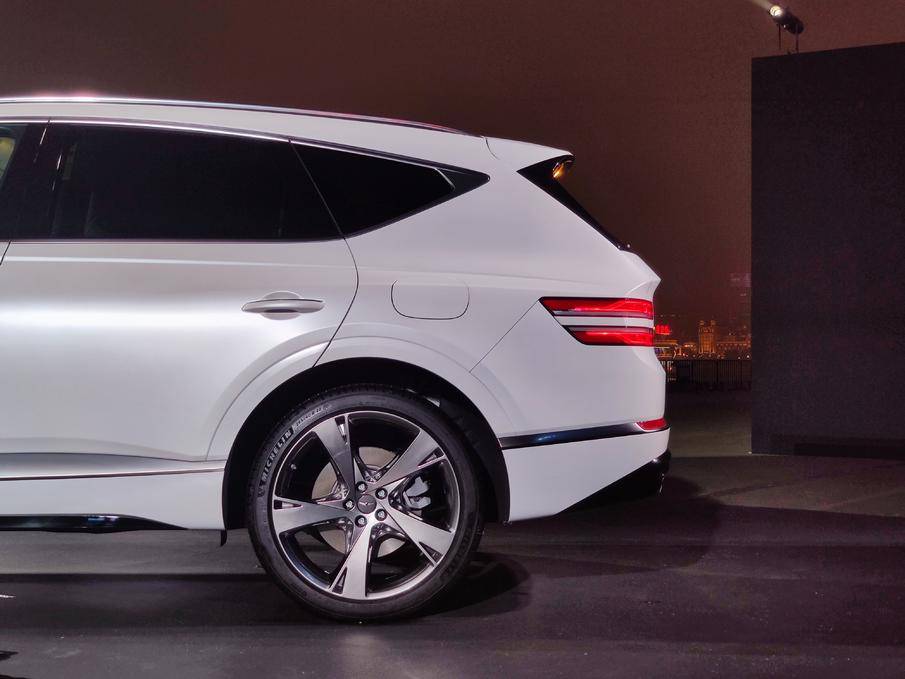 人称“韩系小宾利”！304Ps+全时四驱，捷尼赛思GV80为何不走量？_搜狐汽车_搜狐网