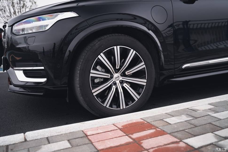 沃尔沃XC90对比奔驰GLS——好就是贵、贵就是好_搜狐汽车_搜狐网