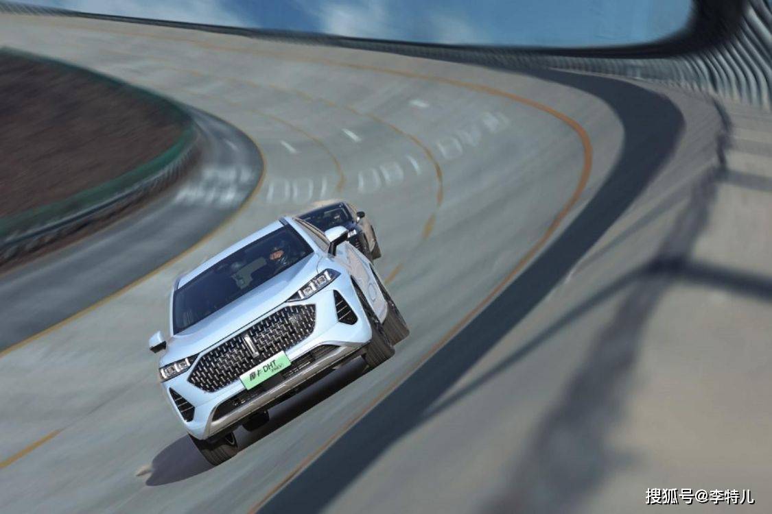 魏牌摩卡DHT-PHEV全球上市，29.5万起售，超长续航真正打破0焦虑_搜狐汽车_搜狐网