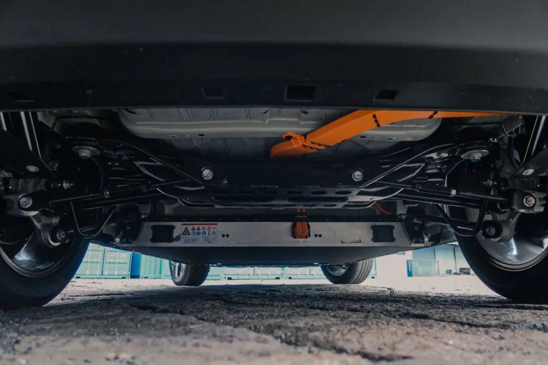 首份不俗的“电动”答卷 试驾广汽三菱阿图柯_搜狐汽车_搜狐网