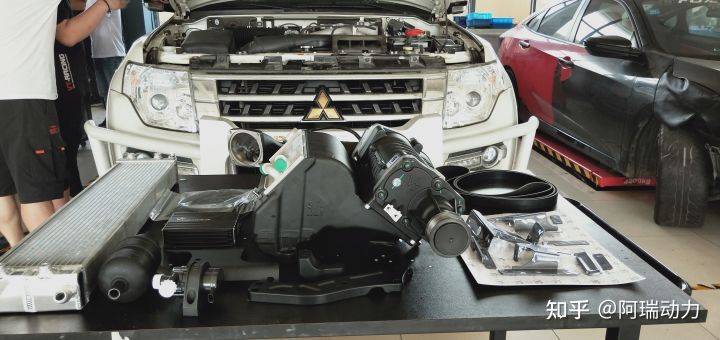 山猫帕杰罗V93VT双螺杆机械增压系统_搜狐汽车_搜狐网