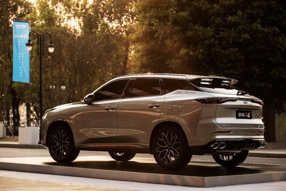 15万级的欧尚Z6内饰公布，将首次搭载OnStyle5.0智慧快乐座舱_搜狐汽车_搜狐网