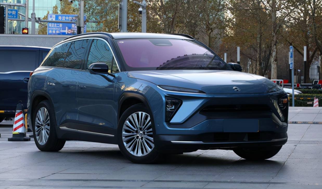 ID6和蔚来ES6哪个更好？车主赞扬的ID6究竟好在哪里？_搜狐汽车_搜狐网